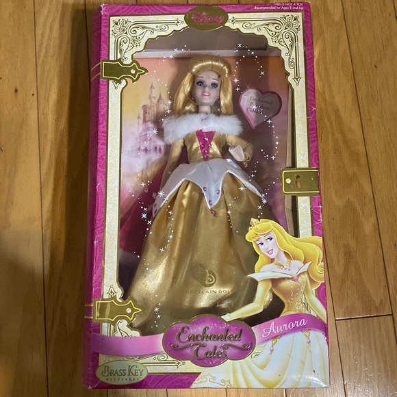 Disney | Toys | Disney Princess Aurora Porcelain Doll Brass Key ...